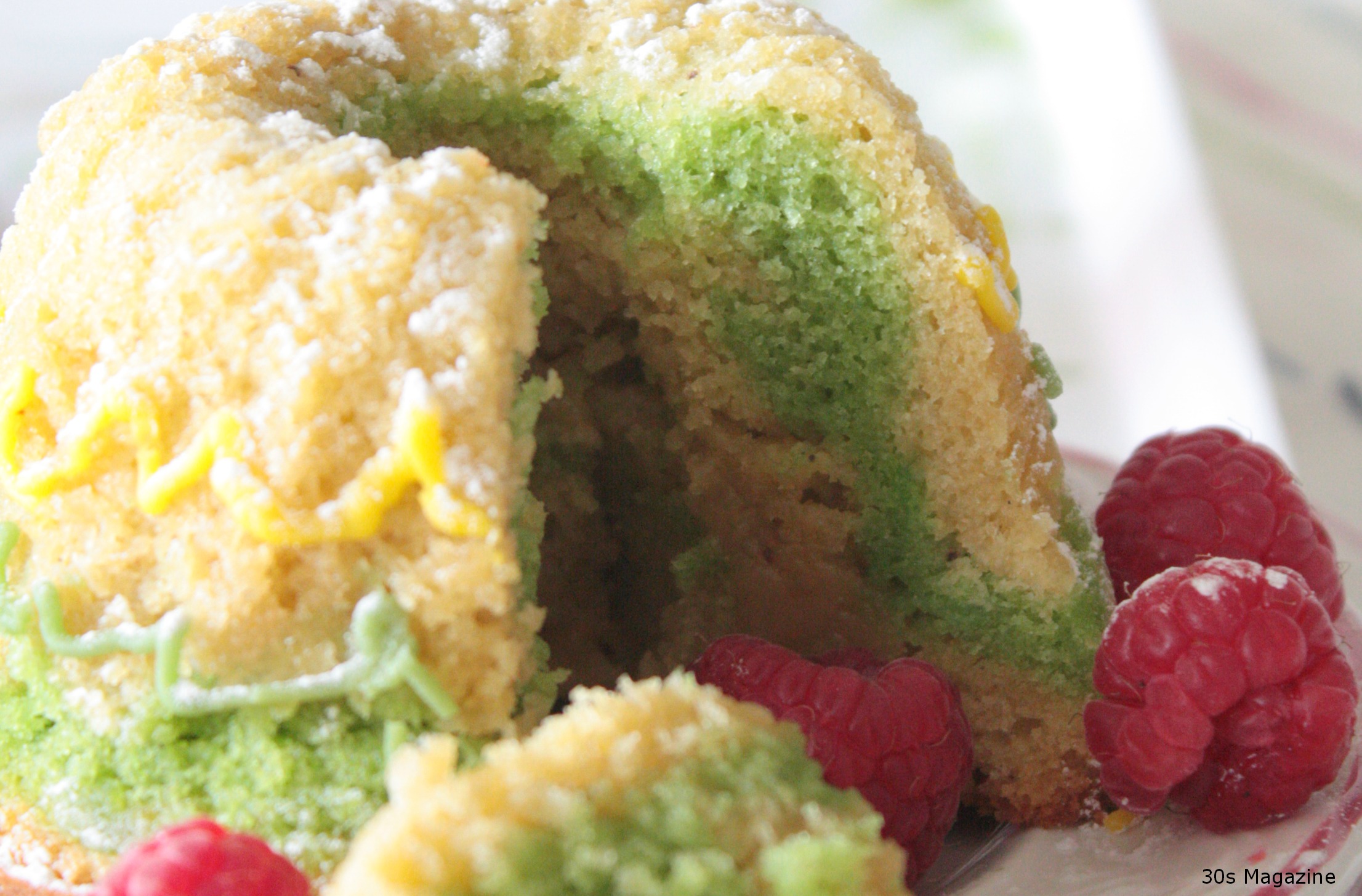 30s Magazine - green cake